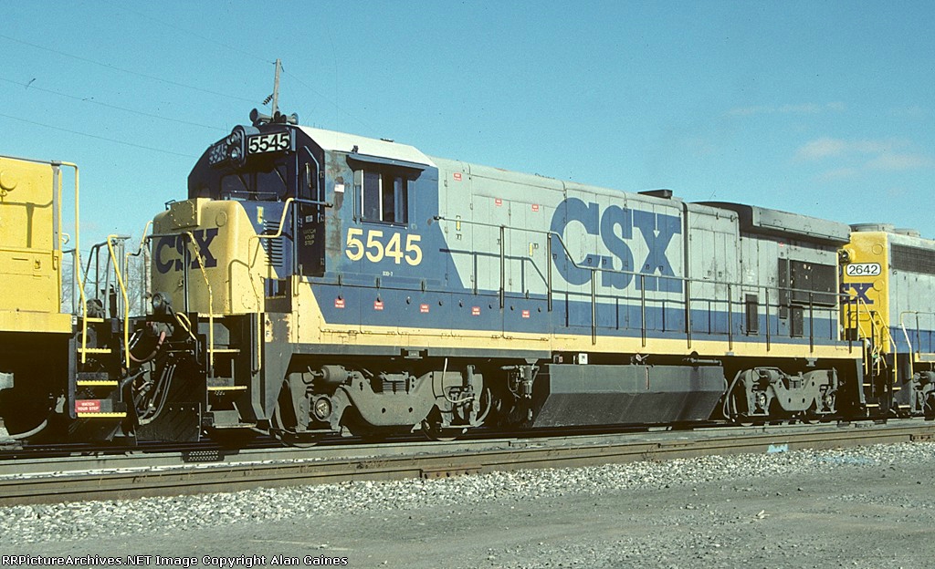 CSX B30-7 5545
